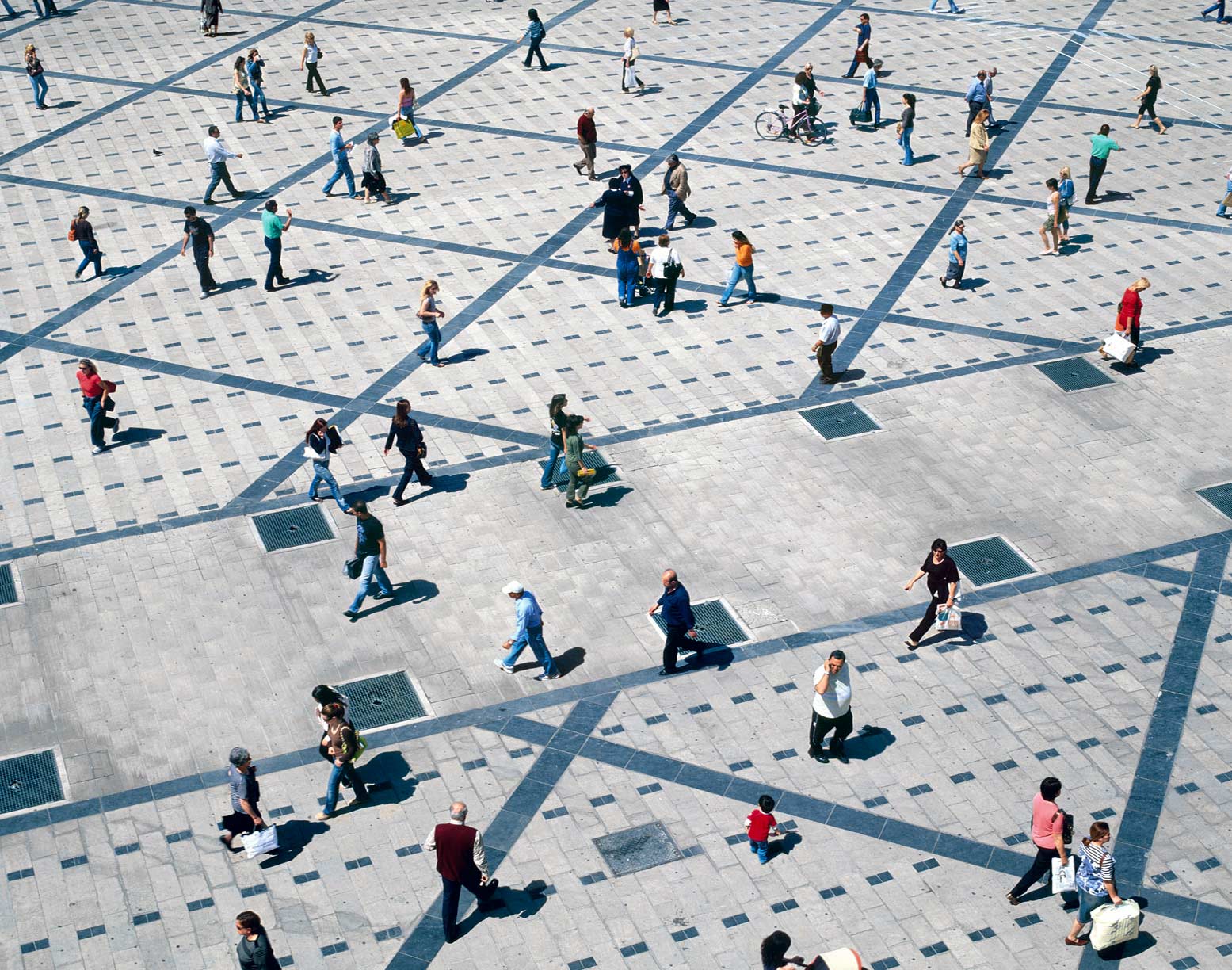 City square - photographic project by Yiorgis Yerolymbos